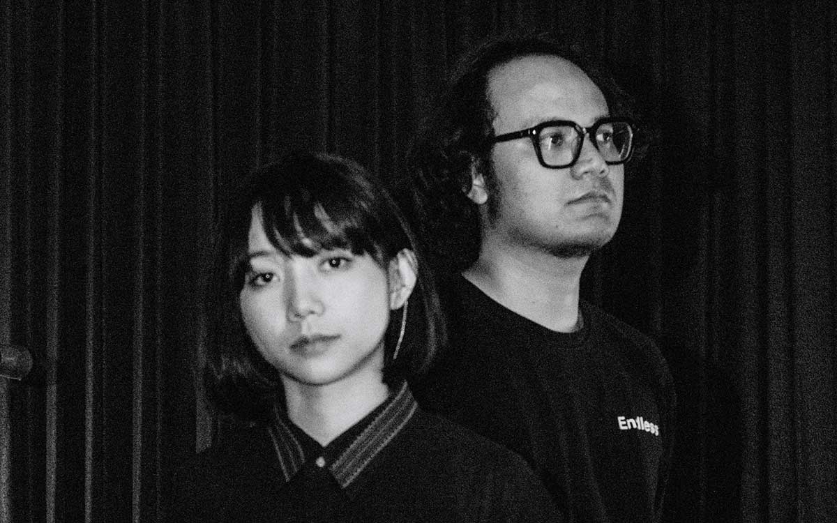 Tutus Thomson Luncurkan Album Kedua Yang Berjudul "Violent Red"